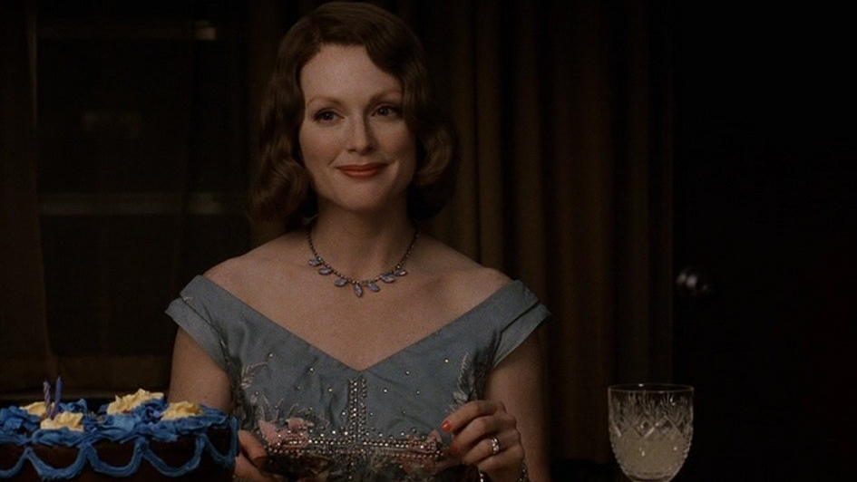 ‘The Hours’ (2002) and What We Hide and Show of Ourselves in the ...
